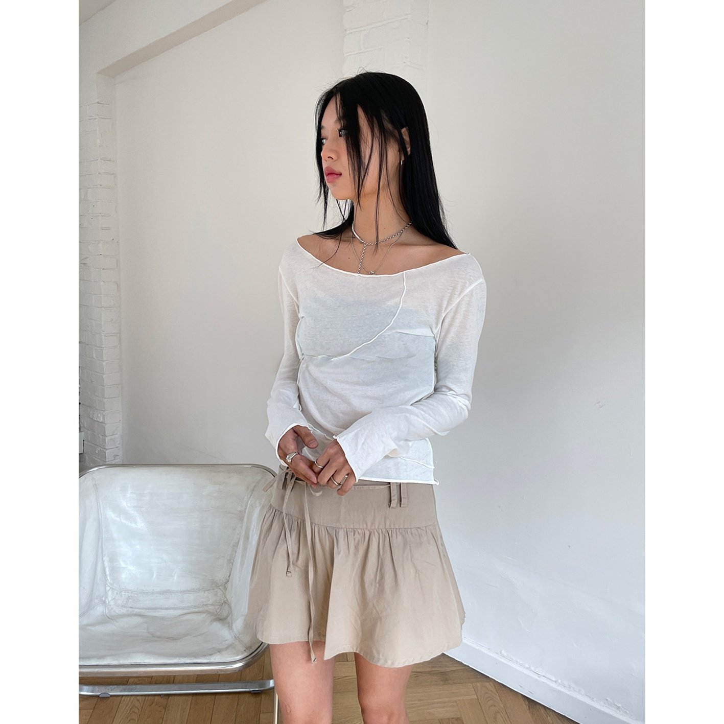 Unique SEI韩国小众设计款抽象曲线不锁边薄款圆领长袖t恤打底衫_虎窝淘