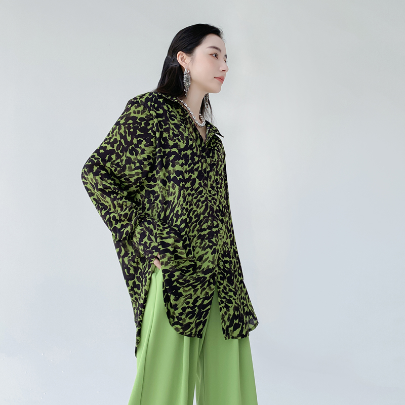 AKSAYA高级感港风复古时髦豹纹印花衬衫宽松雪纺长袖衬衣女春秋季_虎窝淘