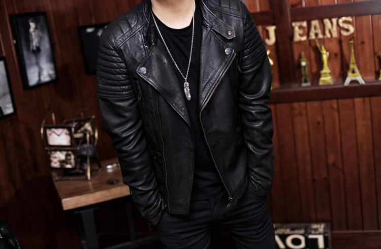 Superdry极度干燥男款修身加厚加棉款机车小牛皮皮衣夹克外套现货_虎窝淘