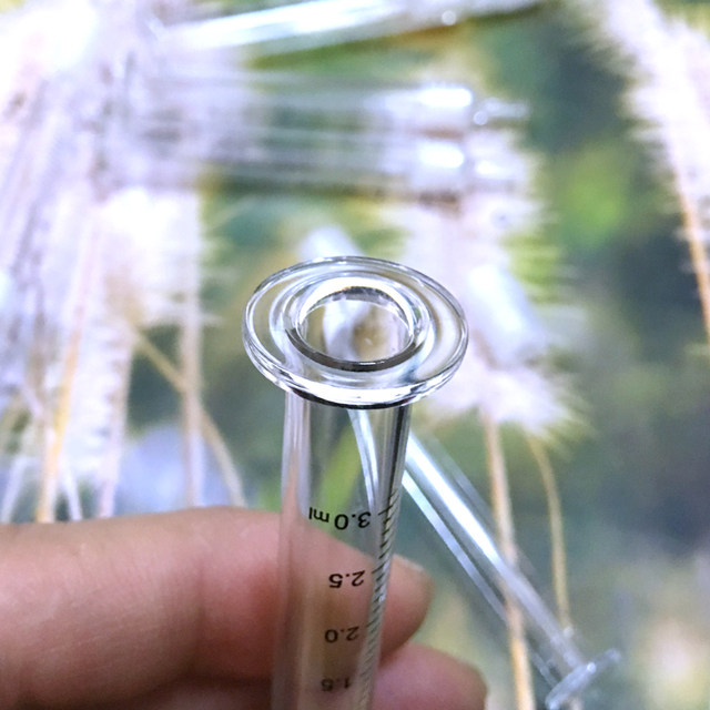 Water light needle empty tube smearing and packing hyaluronic acid ...