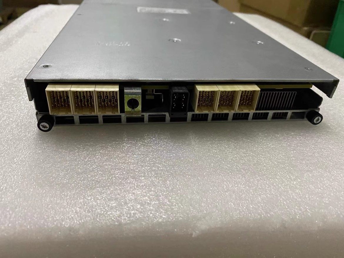 HP 3PAR 7400存储主柜QR483-63001 QR490-63001 683246-001_虎窝淘