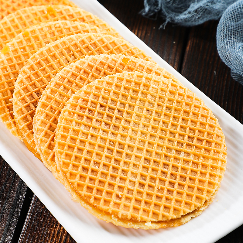 进口俄罗斯无蜂蜜焦糖夹心拉丝饼干华夫饼休闲零食品272g营养包装_虎窝淘