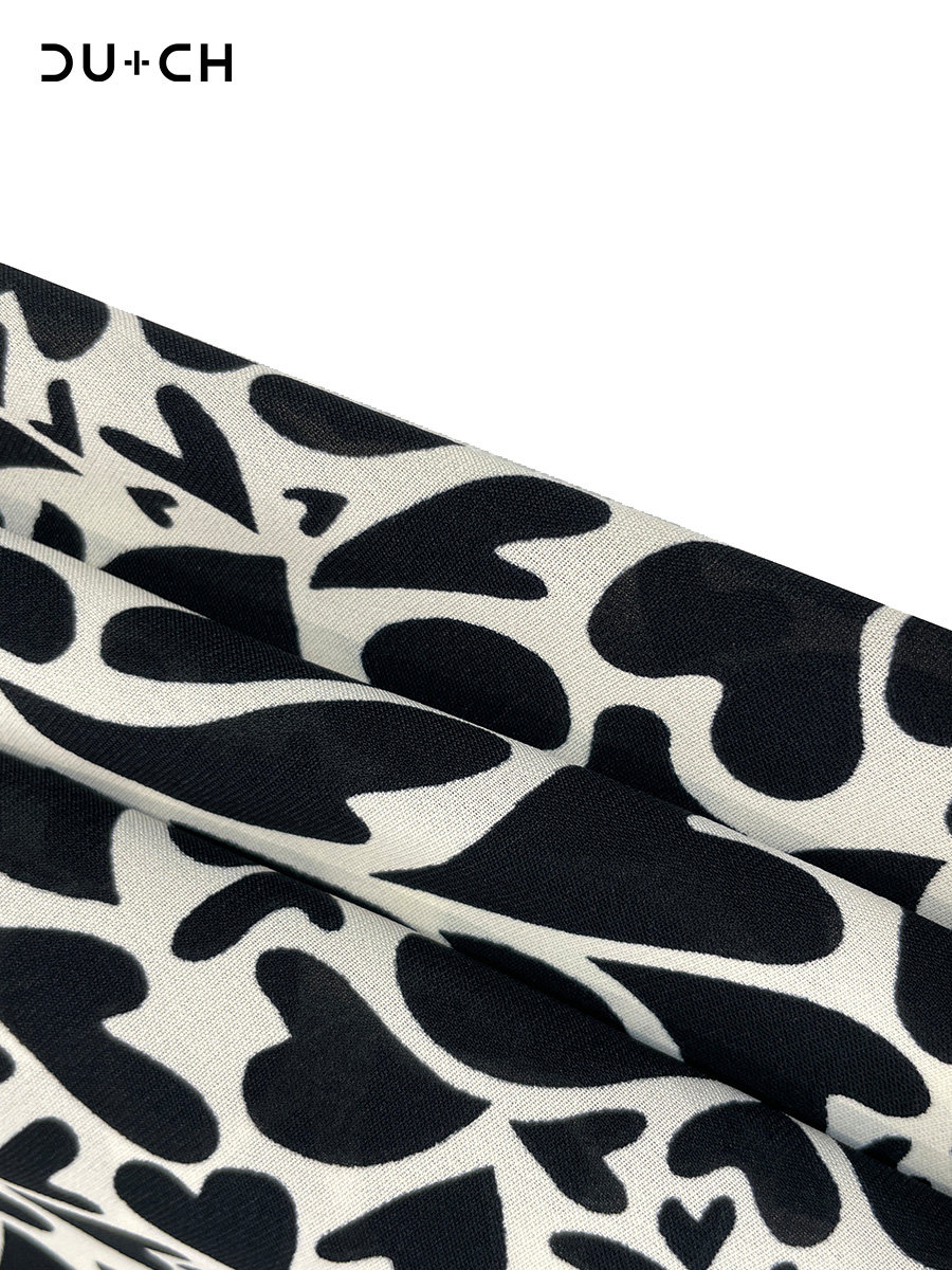 CU+CH春秋女时尚复古百搭通勤爱心印花中长款褶皱半身裙 - 三坑日记