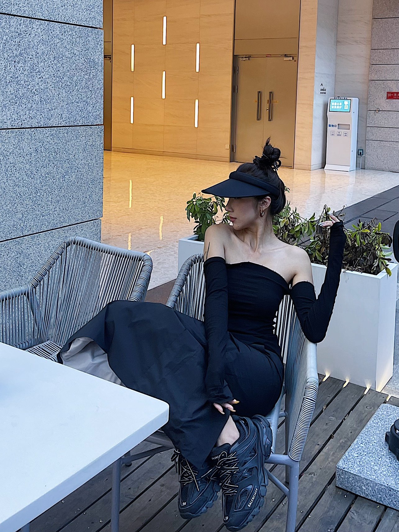 Bacchus online黑色暗黑RO风纸片人弹力修身显瘦一字肩上衣抹胸_虎窝淘