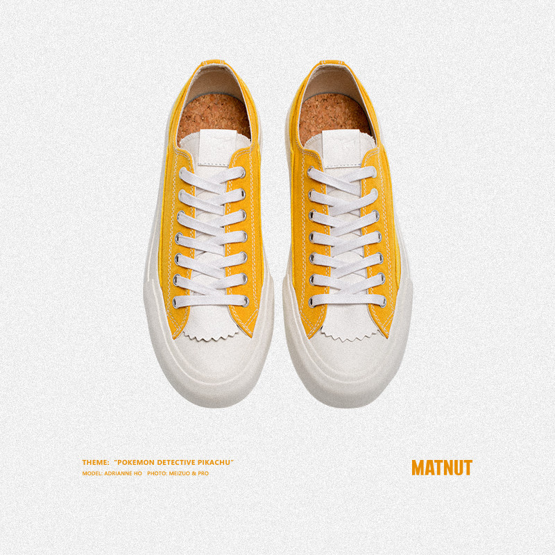 MATNUT X POKEMON大侦探皮卡丘联名款可达鸭黄色低帮帆布鞋_虎窝淘