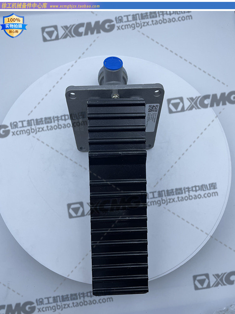徐工LW300/500//600FV/HV/KV装载机铲车原厂脚气制动阀刹车总泵_虎窝淘