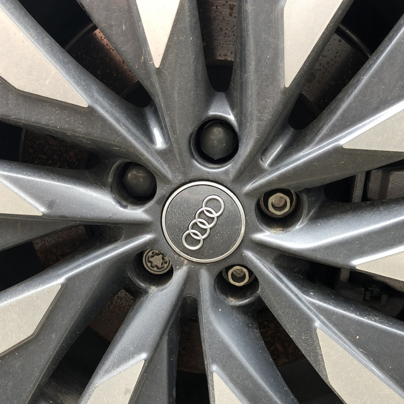 适用于17-22新款奥迪轮胎螺丝帽A4L A6L Q3 Q5L A3 A7 Q2L螺丝盖_虎窝淘