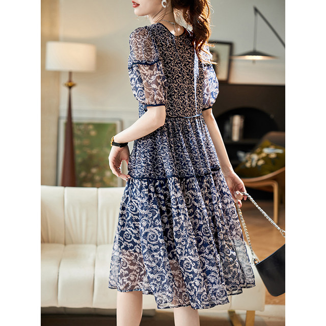 Baoshili round neck and two sides wearing printed short-sleeved dress ...