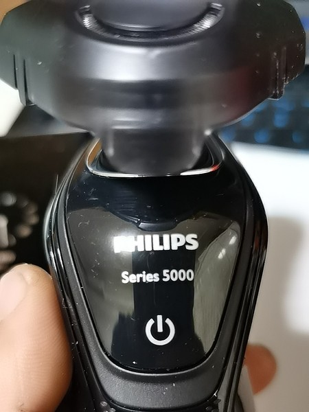 飞利浦s5082电动剃须刀好用吗？真实体验很差吗_问答小屋