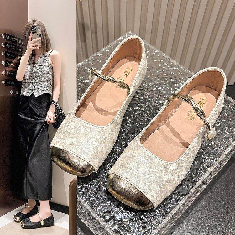 BASIUM吻朵高跟鞋结婚专用：新娘必备，优雅又舒适，告别累脚！ -婚鞋-淘宝好物网