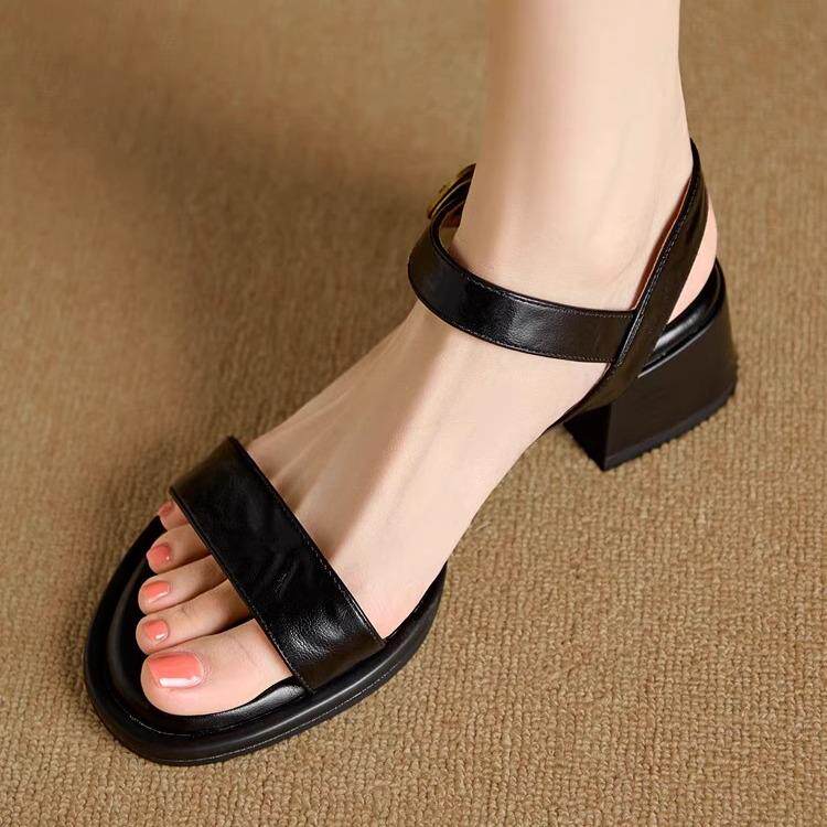 2025 new arrivalbasium kiss soft bottom genuine leather sandals, a must ...