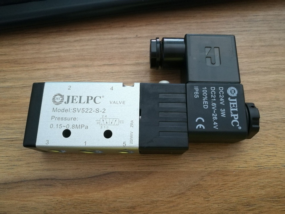 JELPC solenoid valve SV522-S-2 JELPC solenoid valve two-position five-way valve AC220V DC24V