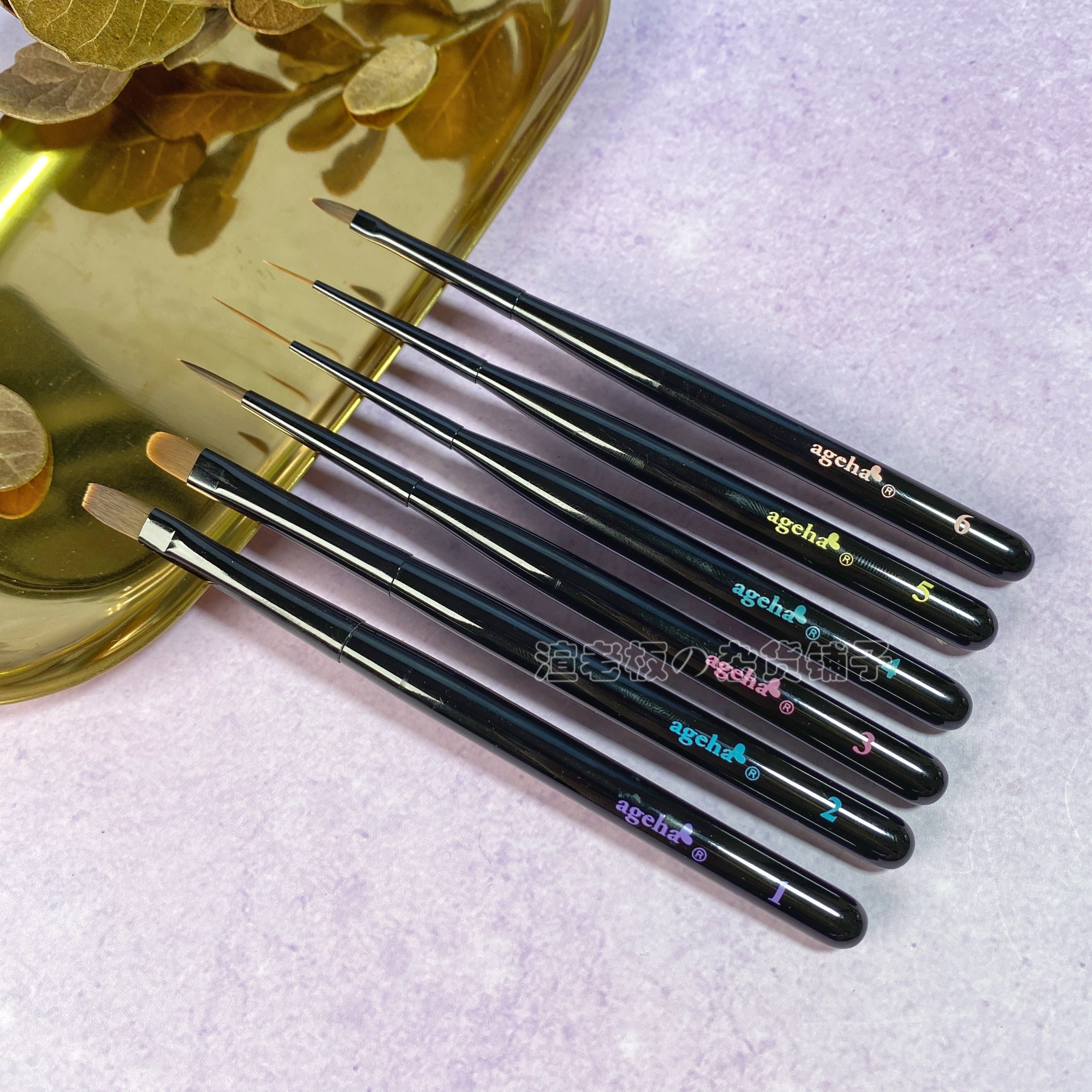 美甲光疗笔怎么用才不翻车？新手必看Ageha平头圆头双头妙用指南！_美甲工具_淘宝美妆网