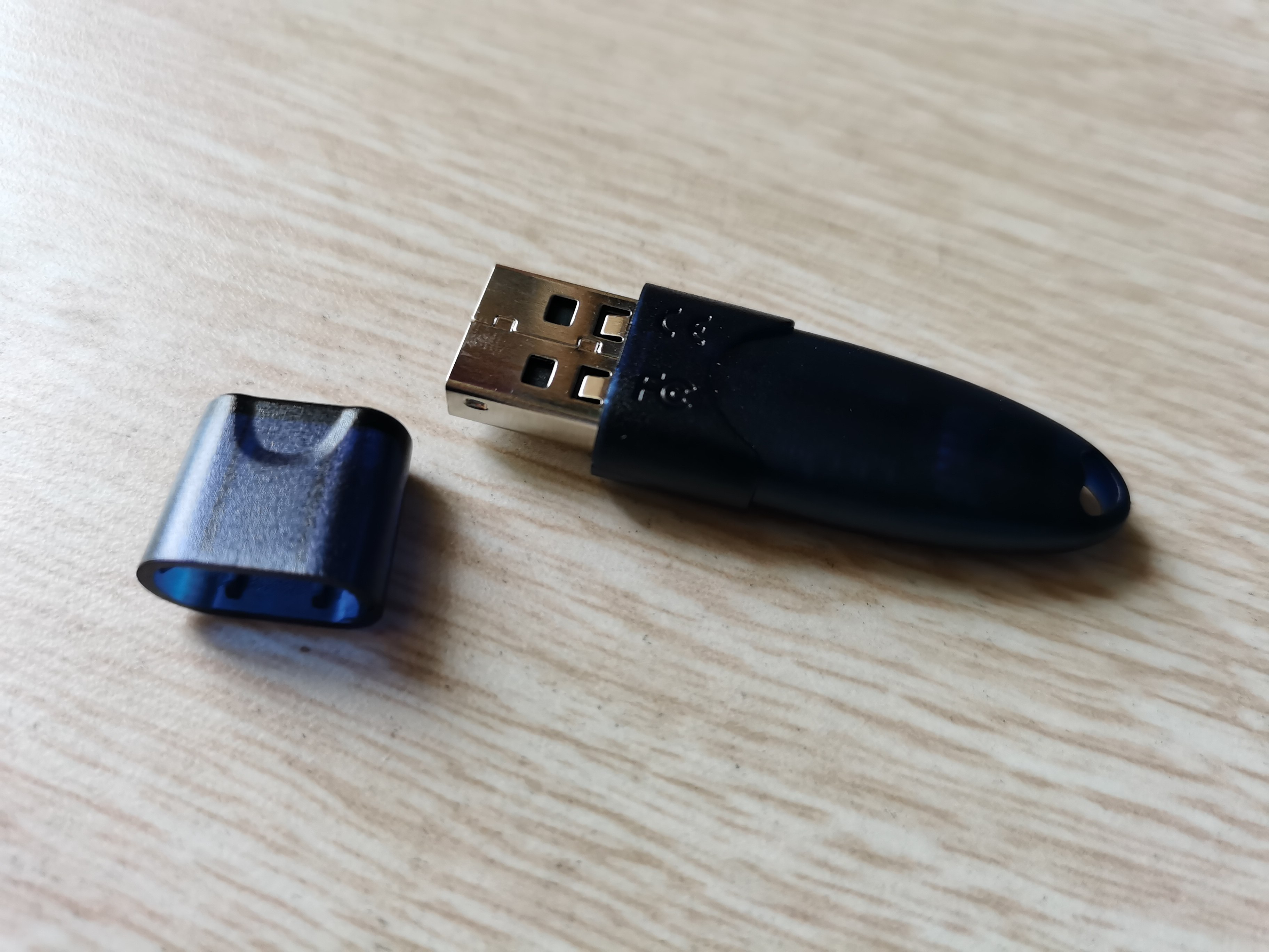 軟體加密必備神器🔍 - 飛天誠信ROCKEY4 SMART dongle