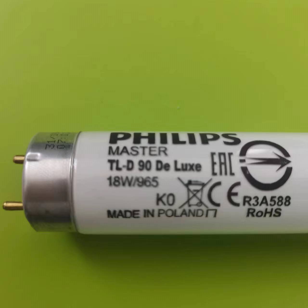 European Standard British D65 Lamp F18T12/D65/Us Standard Canadian D65 ...