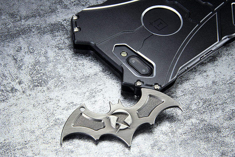 R-Just Batman Shockproof Aluminum Shell Metal Case with Custom Stent f ...