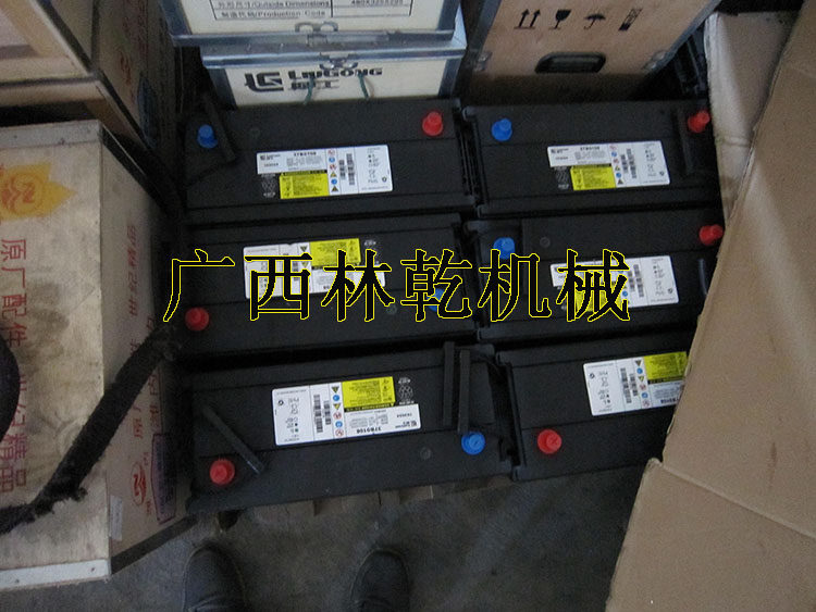 柳工50C 856 855 842 50CN装载机铲车蓄电池37B0108电瓶原厂-阿里巴巴