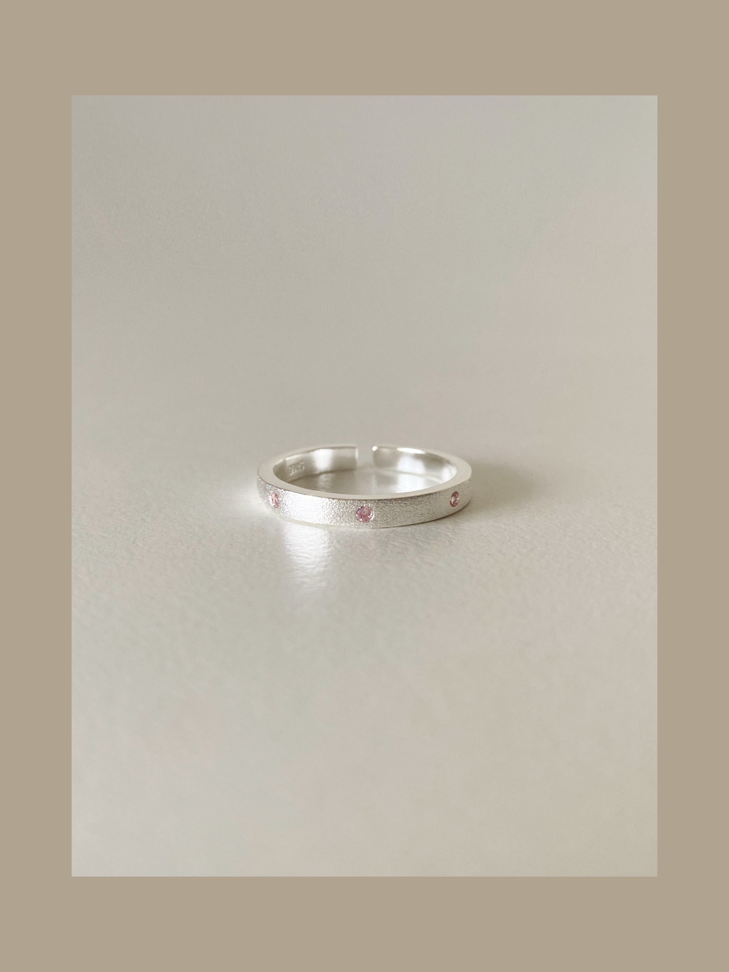 戒指女ins設計小眾高級感氣質粉色鋯石s925純銀可調節開口戒