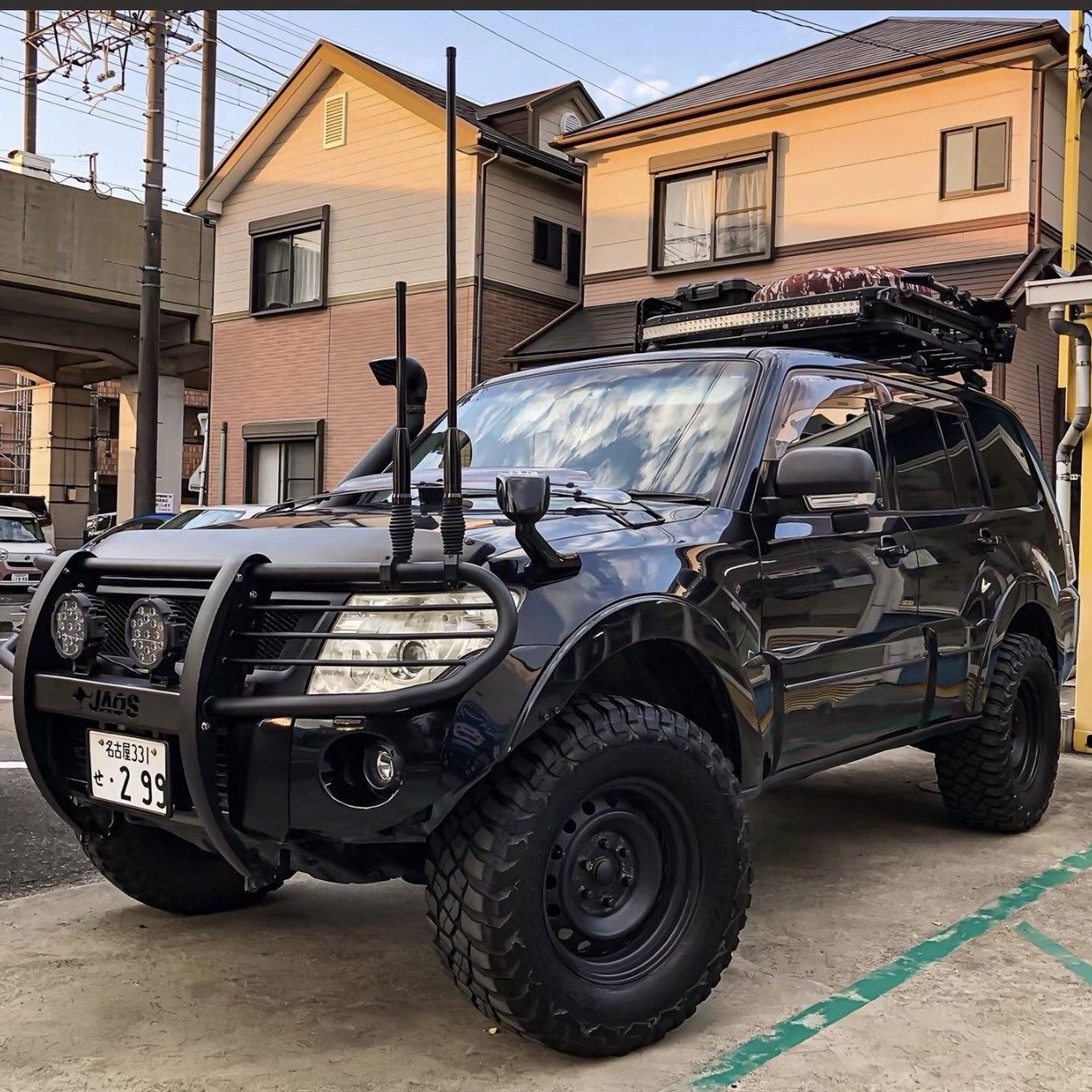 A must-have artifact for off-road vehicle and suv modification! the ...