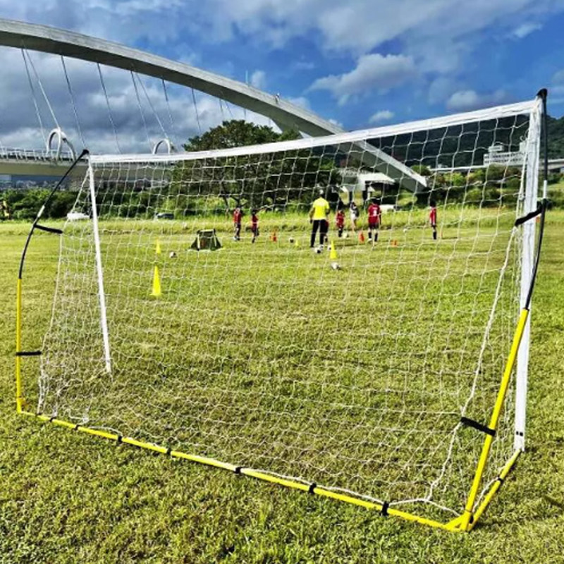 A must-buy for 25 years! kangulu five-a-side football goal frame ...