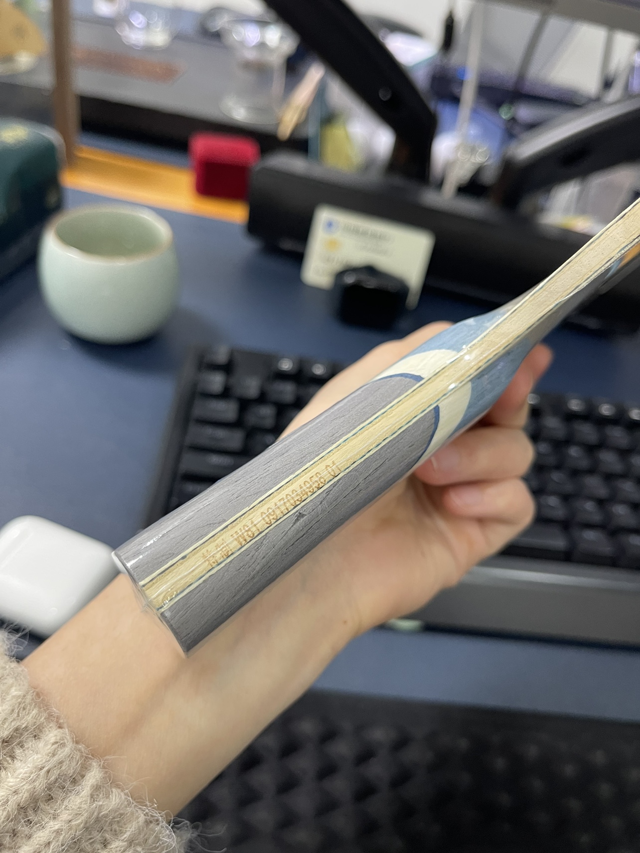 25年最新！雷神Loki W81乒乓拍测评：蝴蝶王+内置Vis结构，碳素外置底板也能这么猛？-乒乓底板-淘宝好物网