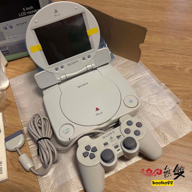 中古PSone PS1家用游戏机SCPH-140液晶携带版 Psone COMBO：复古游戏机的极致享受！-家用游戏机-淘宝好物网