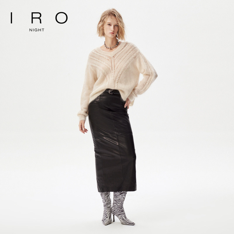 IRO Night 镂空绞花毛衣：秋冬时尚新宠，让你轻松成为街头焦点！-毛衣-淘宝好物网