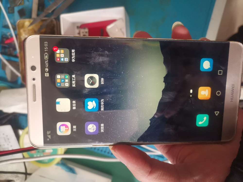 mate9亮红灯不开机？别急着换手机，这波维修操作太神了！_手机维修_淘宝数码网