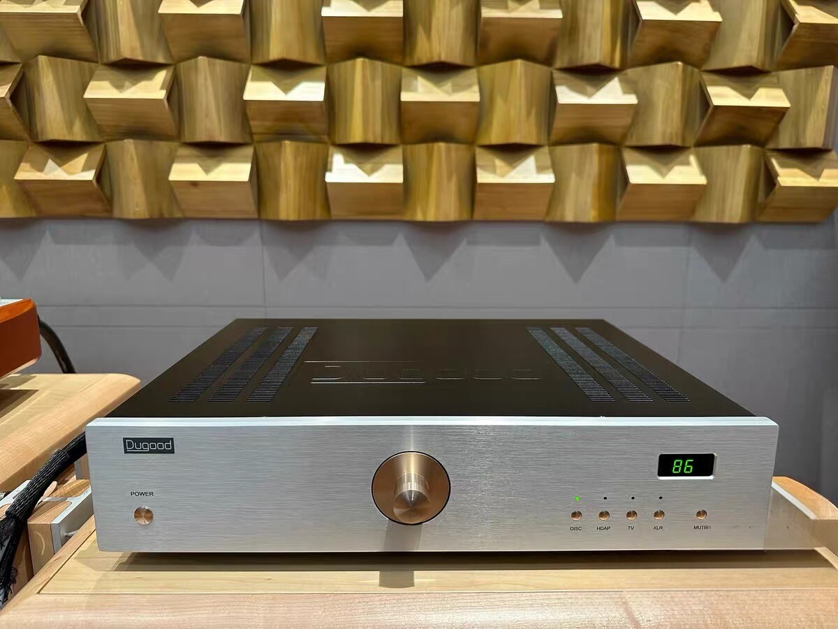 Dugood度高国产老品牌M9500合并式HIFI立体声功放。全新特价处理