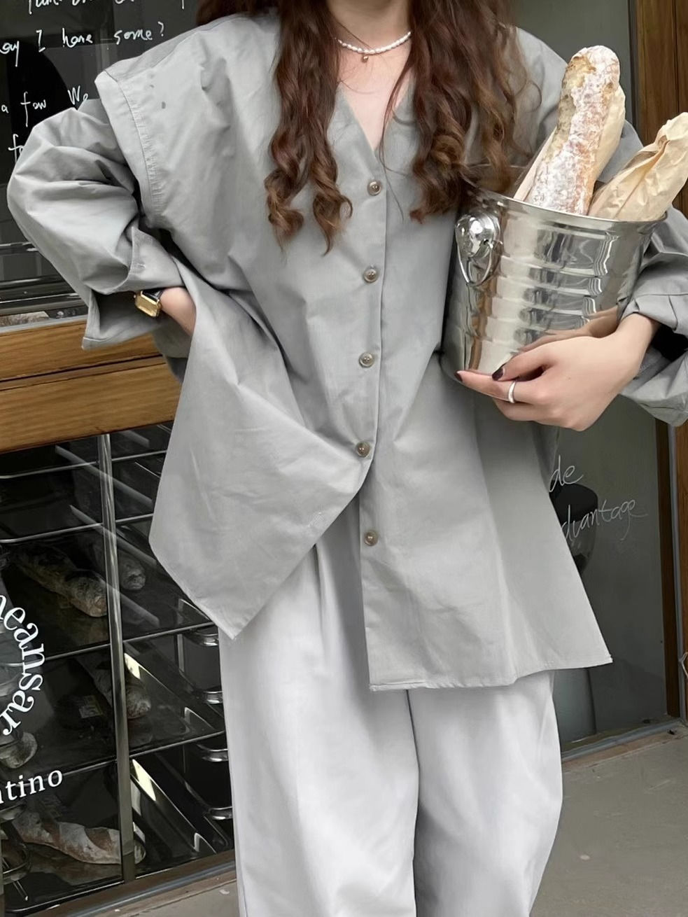 胖MM大尺碼慵懶風潮流V領襯衫女春秋季300斤寬鬆顯瘦單排扣長袖襯衫-Taobao