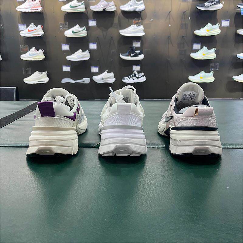NIKE耐克女子W NIKE V2K RUN运动休闲鞋FD0736-005：潮流与舒适的完美碰撞！-亲子鞋-淘宝百科网