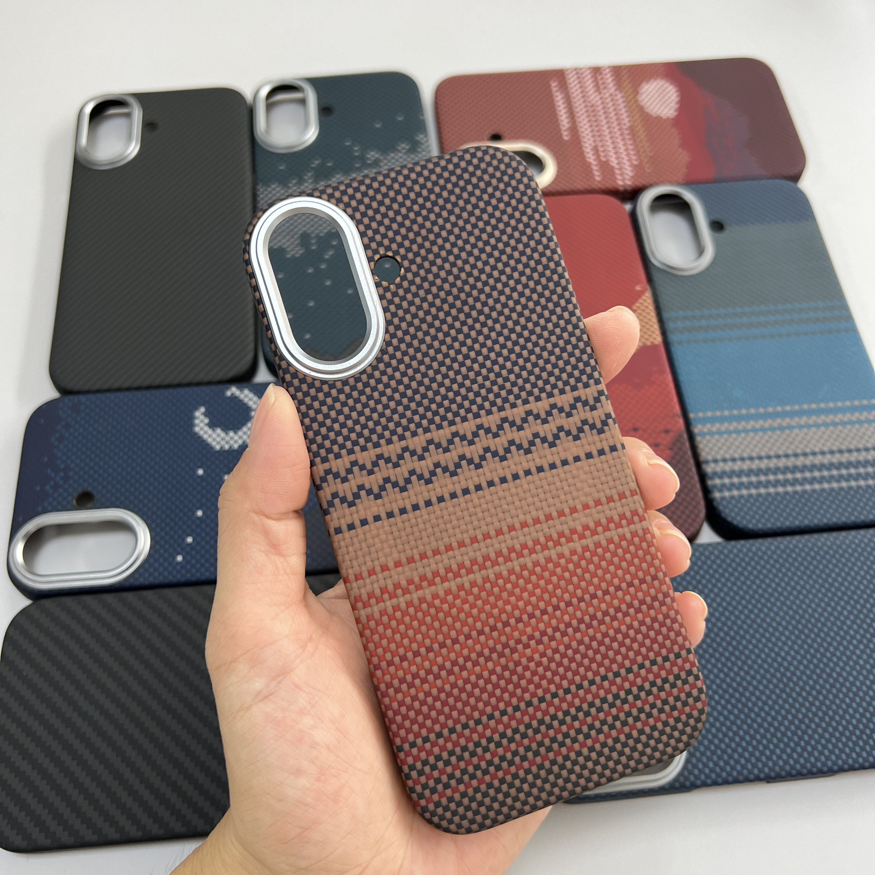 碳纤维壳不是装饰品：iPhone 17磁吸壳的结构冗余与电磁干扰实测_手机保护套_淘宝数码网