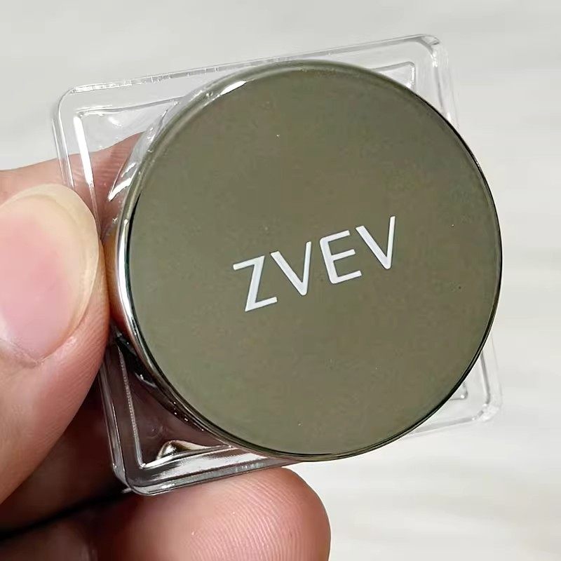 黄皮姐妹闭眼冲！ZVEV闪钻偏光眼影让你眼睛自带高光灯_眼影_淘宝美妆网