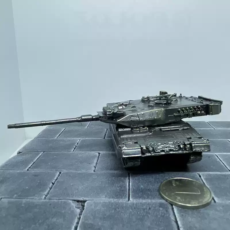 純銅鑄造1/72全金屬世界坦克模型合金虎式t90虎王黑豹豹2A7謝爾曼