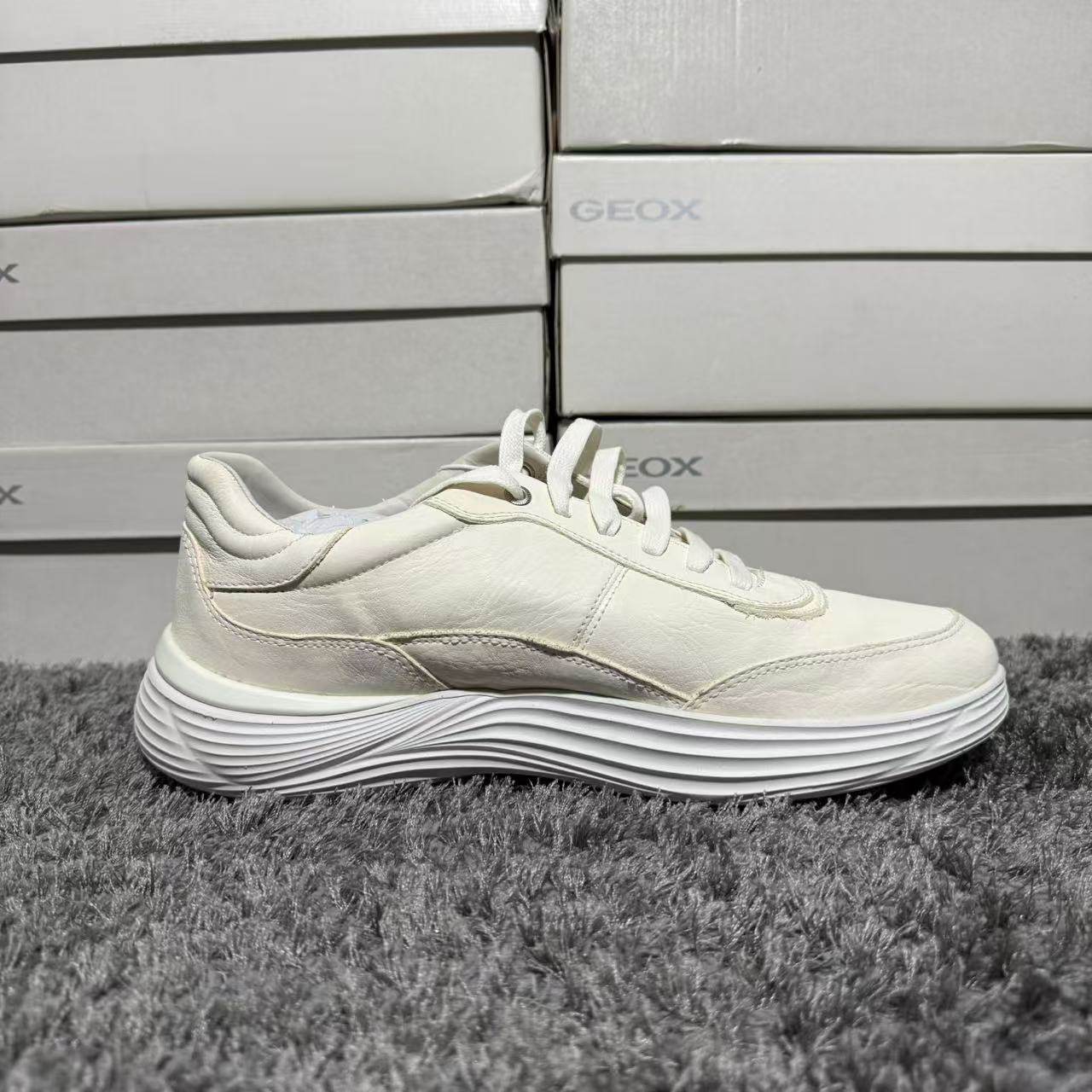 GEOX杰欧适U FLUCTIS U35C2A0003CC1000：时尚舒适，走路带风的休闲鞋！-马丁靴-淘宝好物网