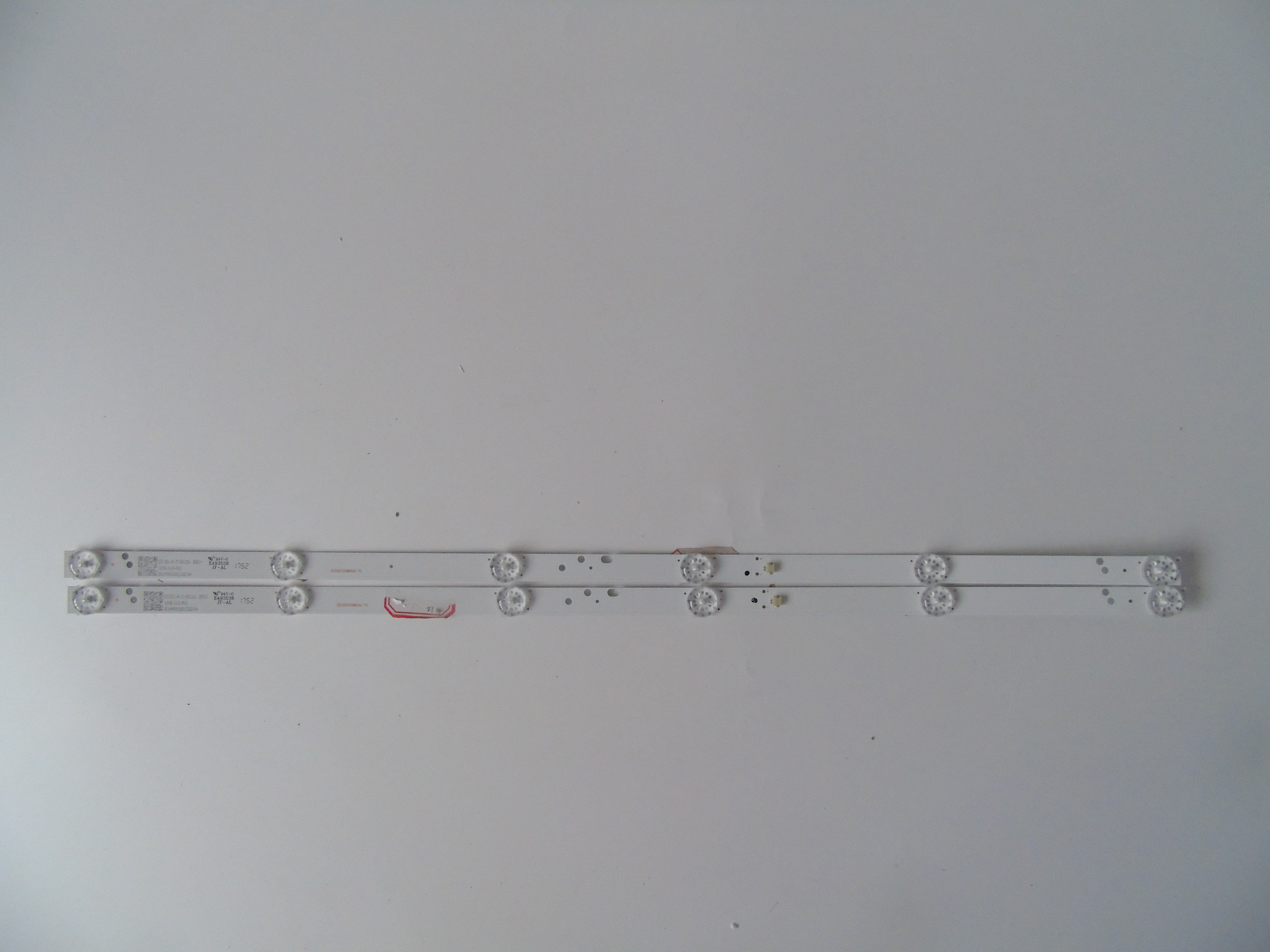 LED32G2600 Light bar ZX32ZC332M06A2 ZX32-A-Z-8121-181C 19B-G5-R0