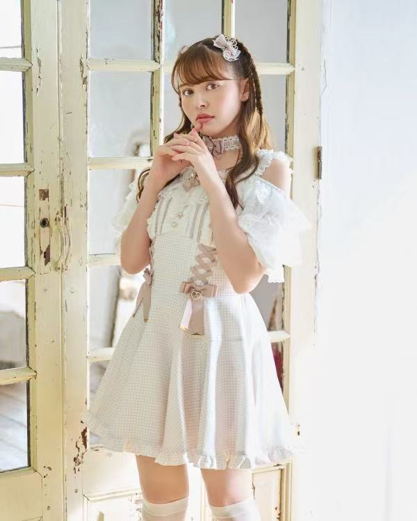 包拼邮包税yuka日代michell macaron格纹无袖连衣裙，夏日必备！👗 -动漫T恤-淘宝百科网