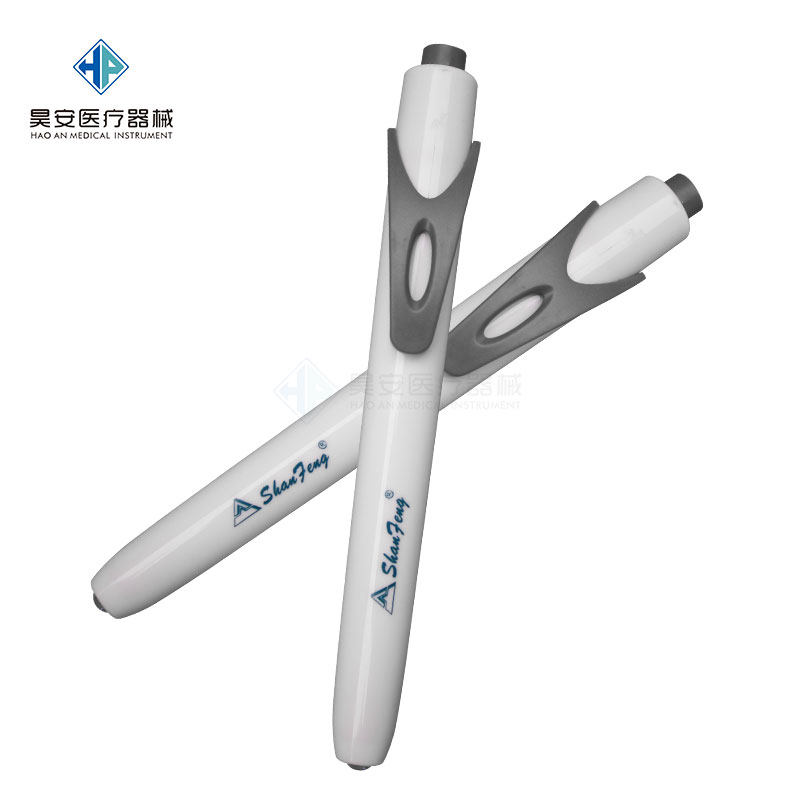 [USD 6.52] Hospital doctors use flashlight pupil pen to check ...