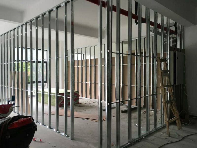 Купить Фурнитура для гипсокартона Светлый стальной киль гипсокартонный ...