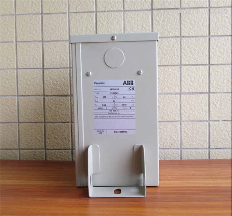 Original CLMD63 70KVAR 380V50HZ10147975 for ABB low voltage capacitors