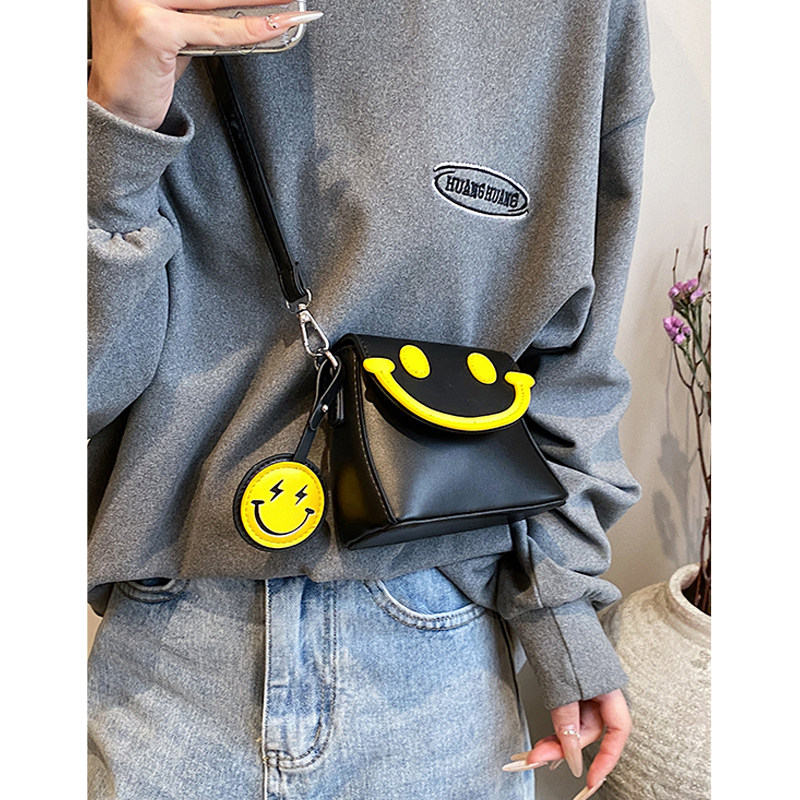Explosions Crossbody Small Bag Niche Designer 2024 New Mini Smiley Cute ...