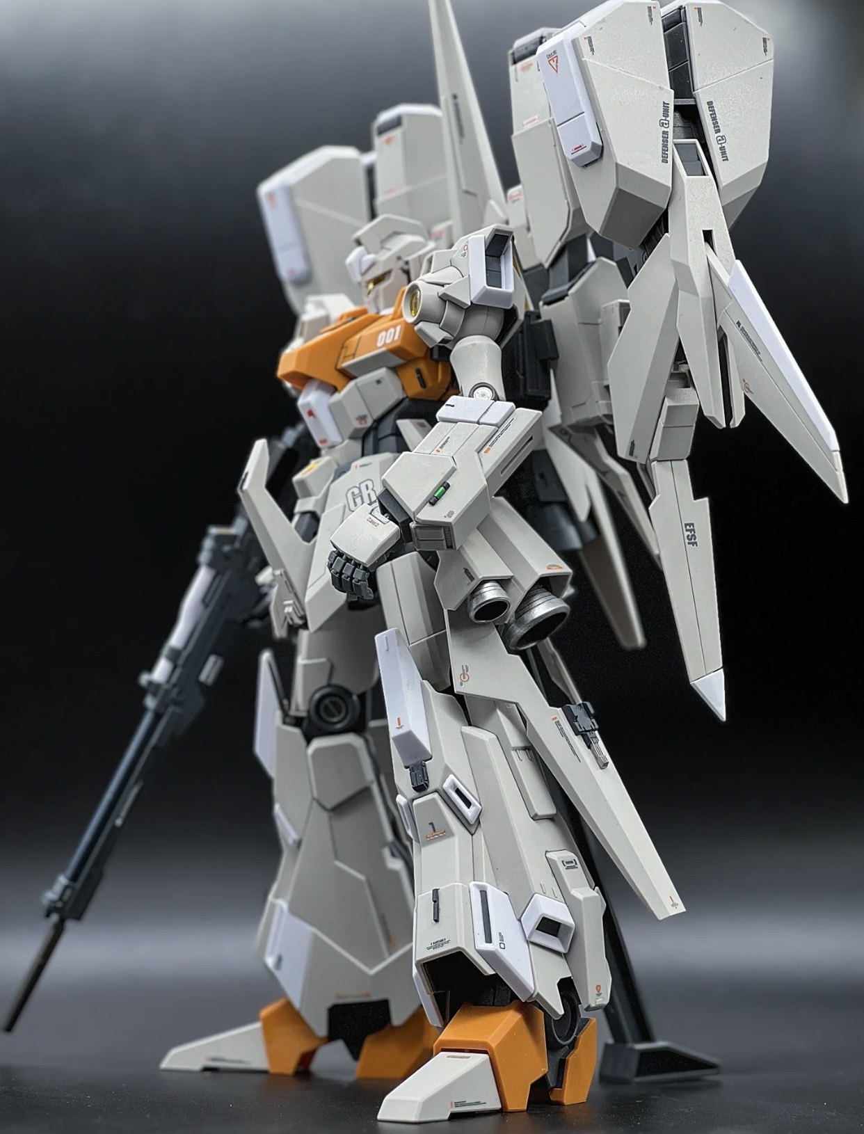 DABAN 6624 MG 1/100 RGZ-95C-REZEL TYPE C DEFENSER B UNIT MODEL KIT