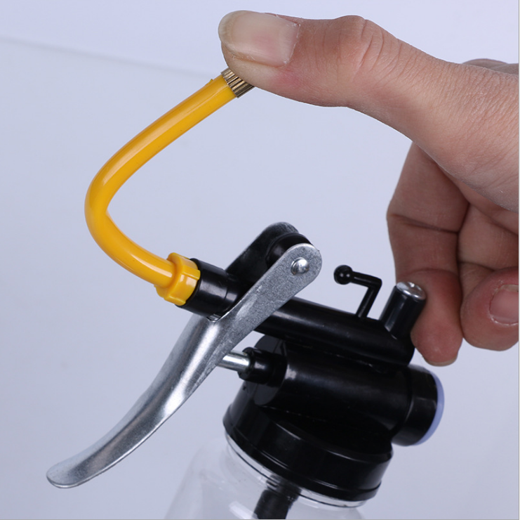 [USD 11.59] High-pressure oil tank transparent oil gun 250ml nozle ...