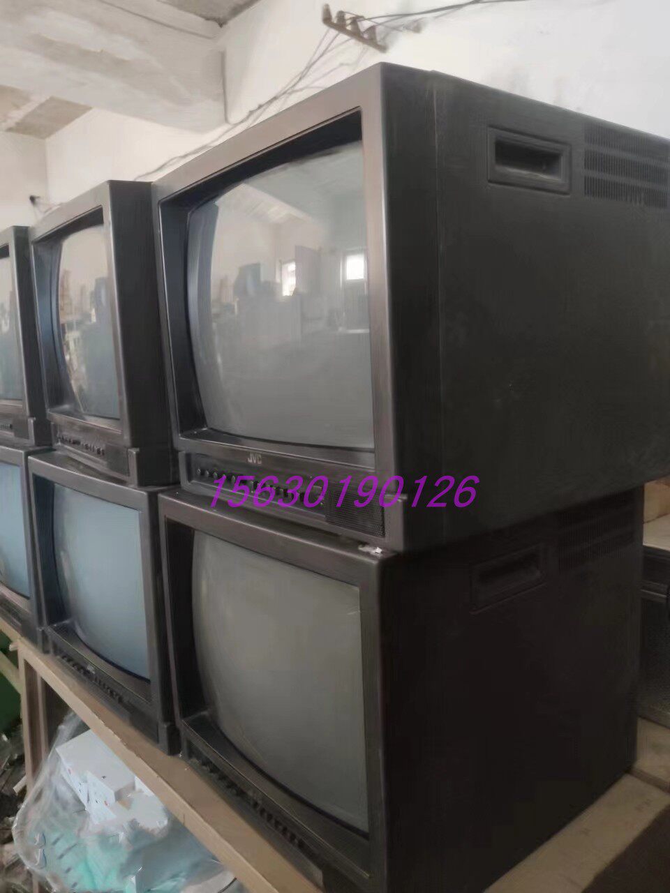 15inch jvc tm-1500ps color monitor: a feast of colors made in japan ...