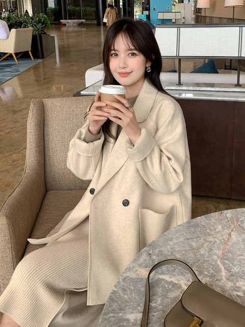 High-end cashmere coat for women in autumn and winter 2025 new Hepburn small fragrance style ...