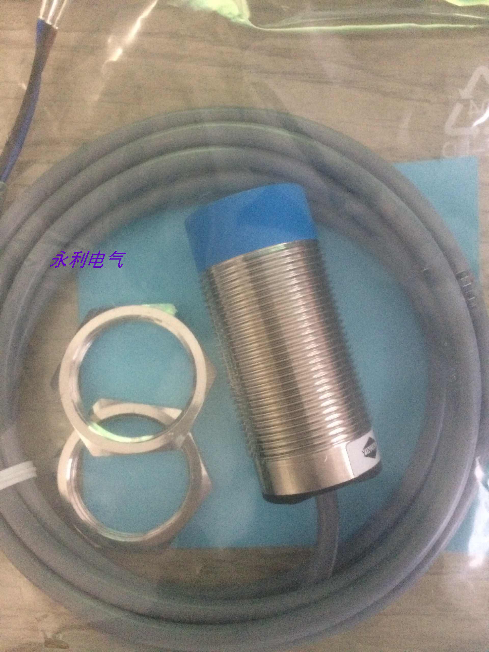 全新销售电感式接近开关3LR8-L1.5P2-L3LR8-P2P2-L 3LR12-L3N1