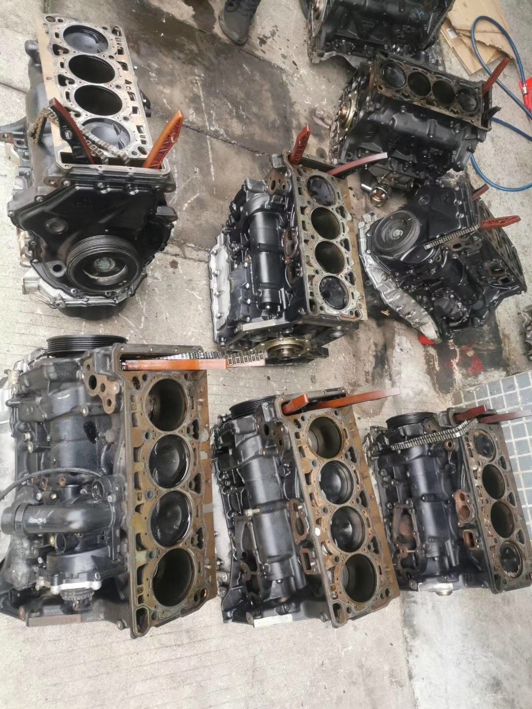 奥迪中缸体总成 EA888 2/3代：拆车件界的宝藏，A6L/A4L/Q5/A5/Q3 2.0T车主福音！🔧-缸盖-淘宝百科网