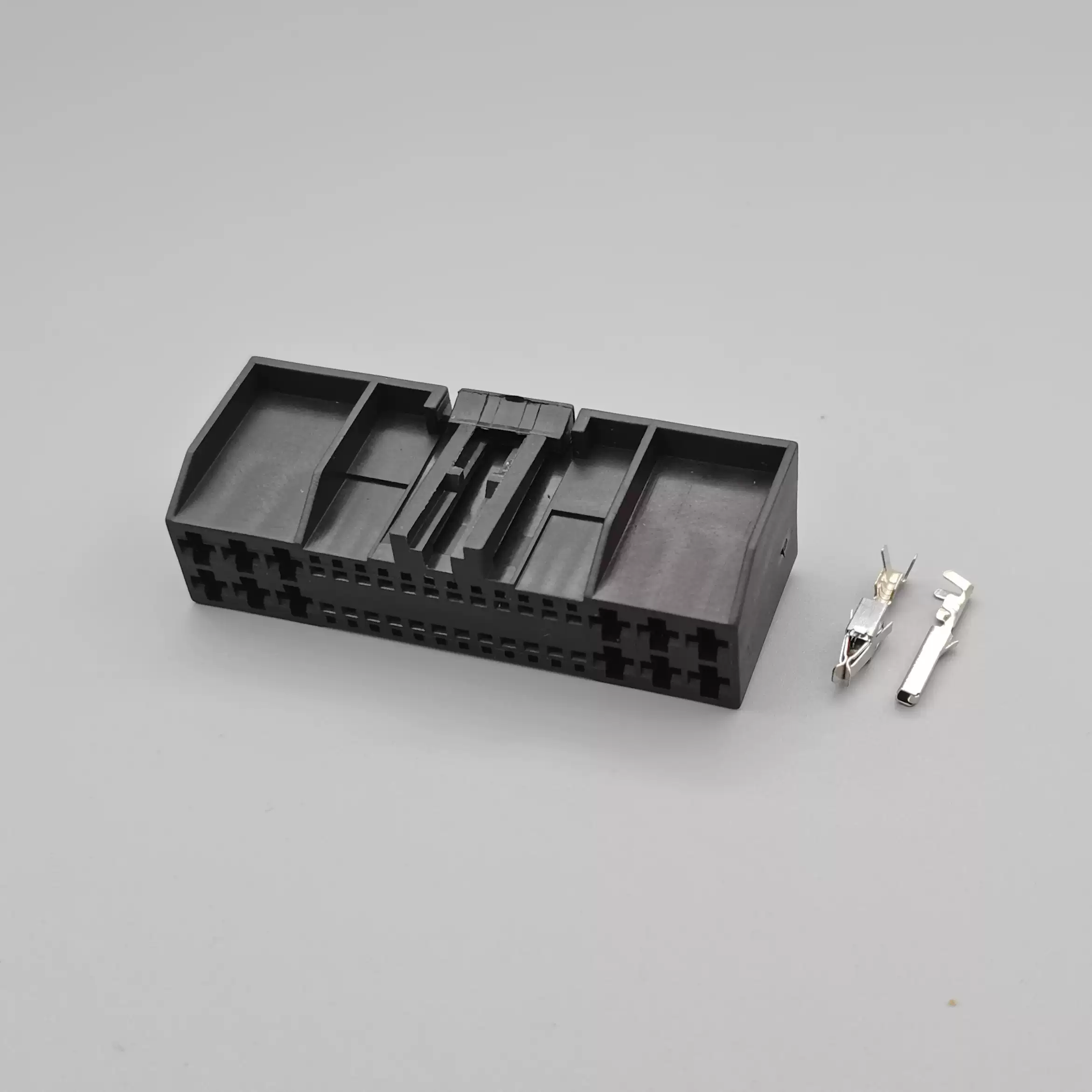 36010203-10/1512501/TW-2501-1000 国产36线混合公母快速接头