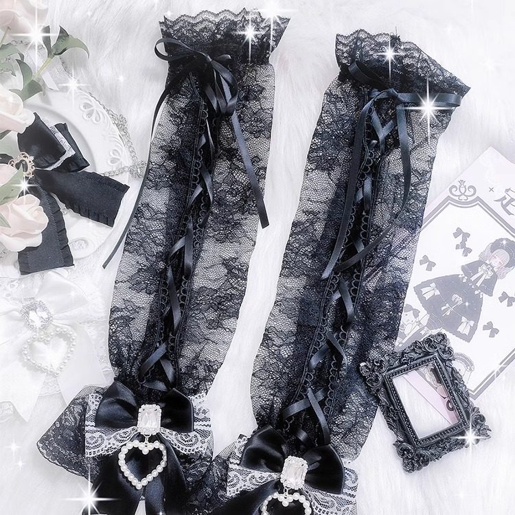 Lolita-style, handcrafted, mass-produced arm sleeves – instantly ...