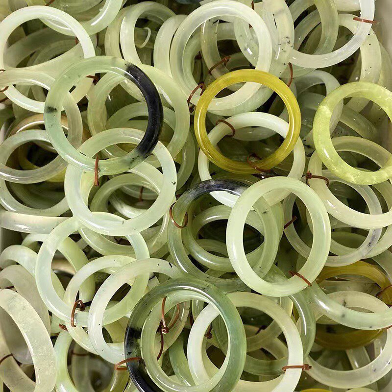 Xiuyan jade bangle: featuring jadeite ice jade with floating flowers ...